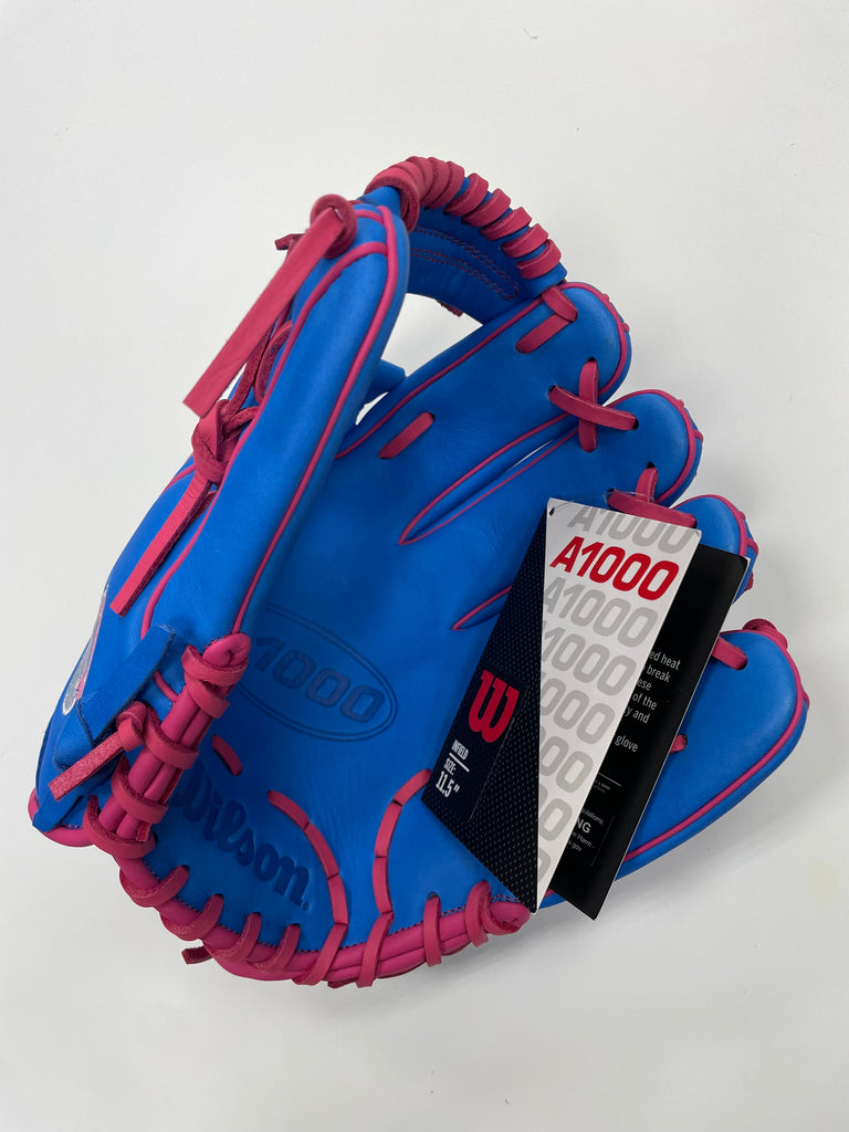 The Wilson A1000 1786 THE BASEBALL STORE "Very Berry" Custom Glove ...